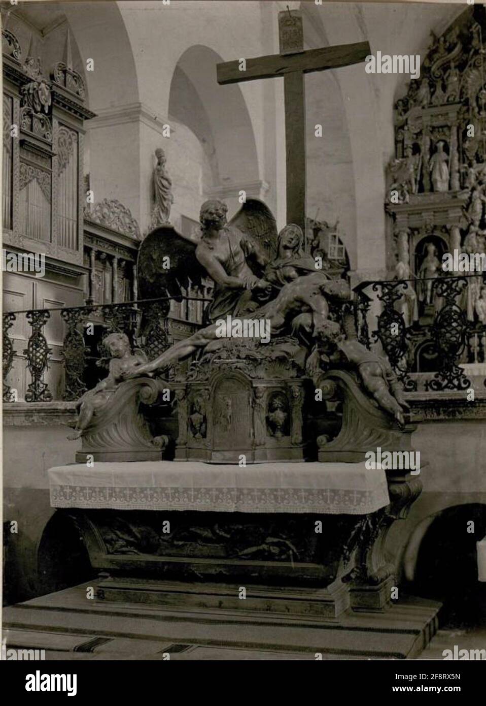 Gurk: Pietà of Raphael Donner in the cathedral Stock Photo - Alamy