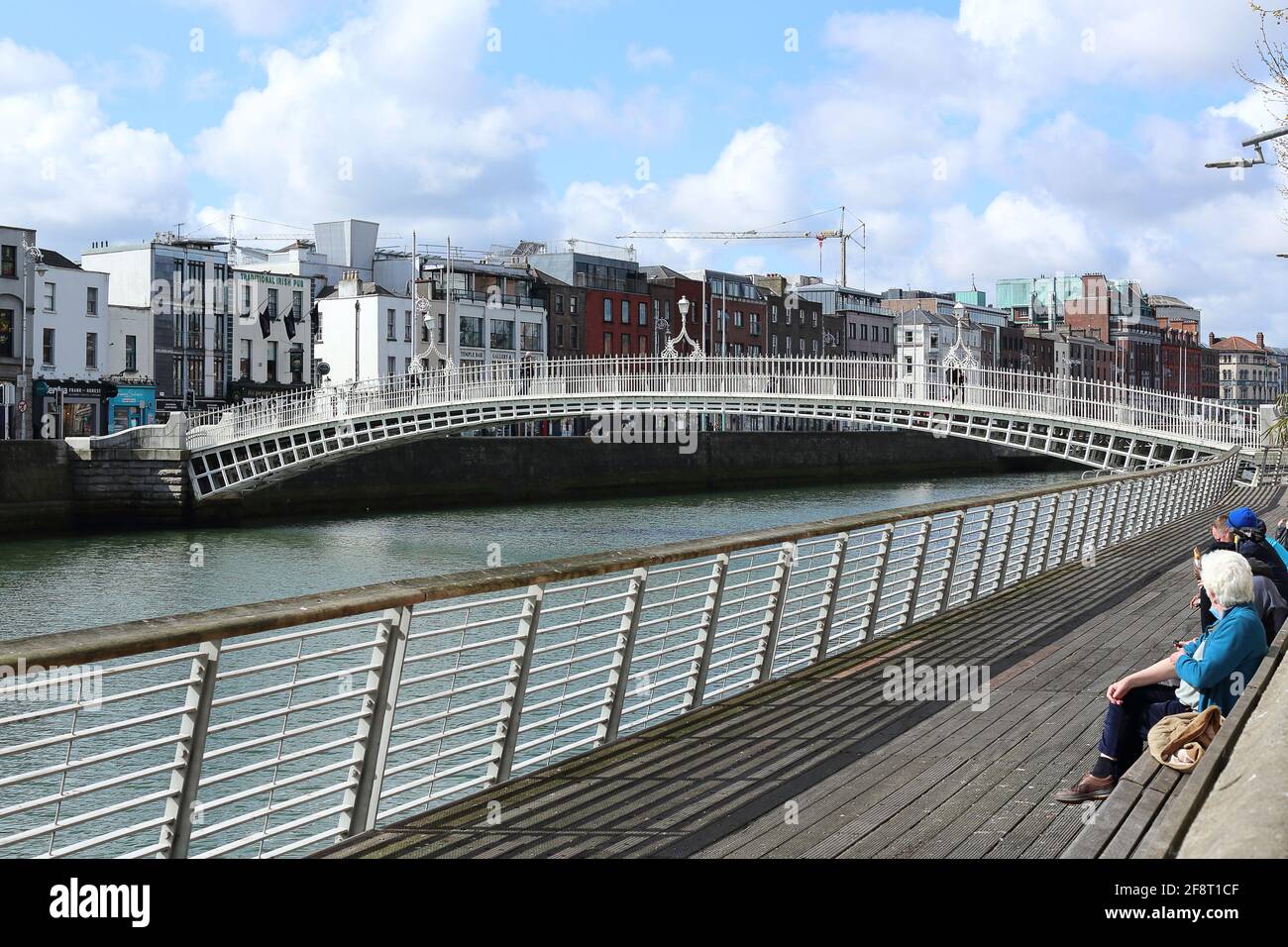 Ha'penny bridge, Dublin, Ireland Stock Photo - Alamy