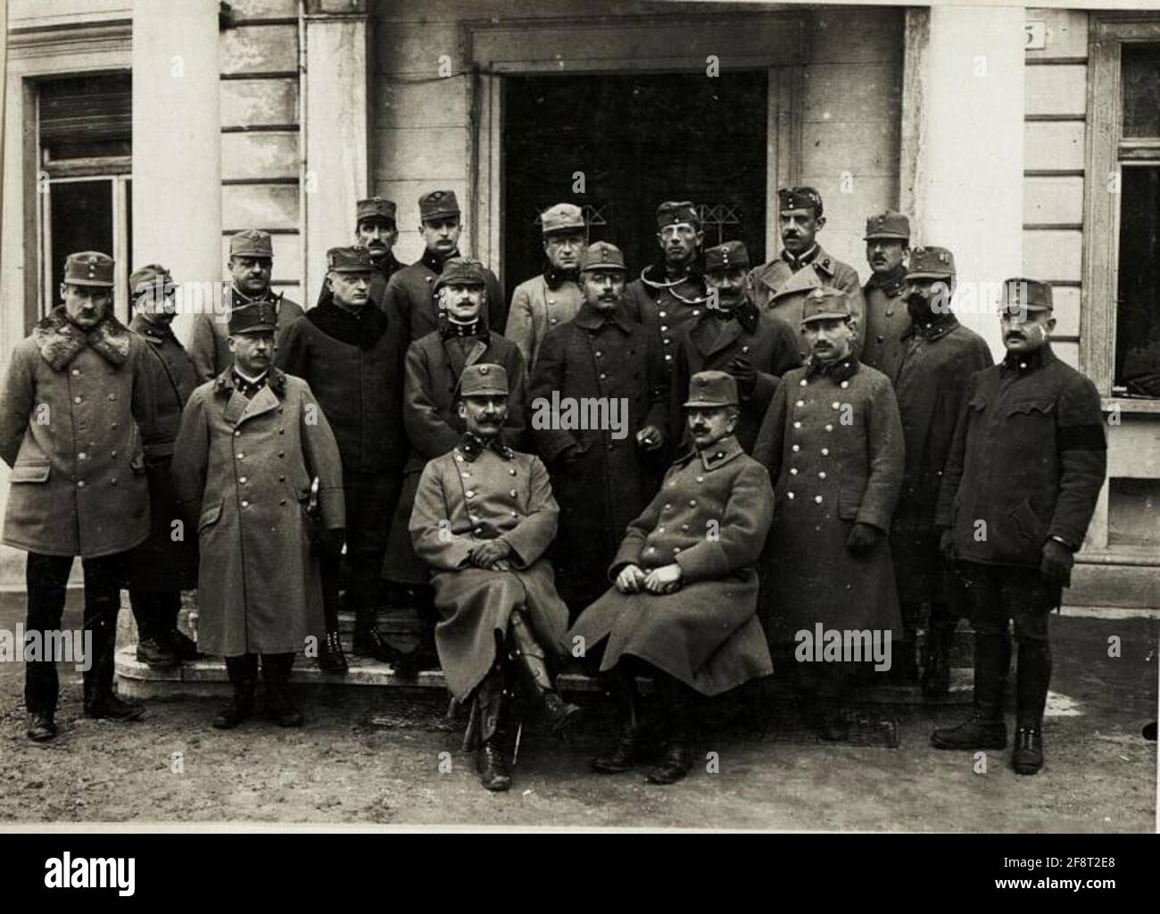 Group acquisition: Quartermaster Department of the army command. FM ...