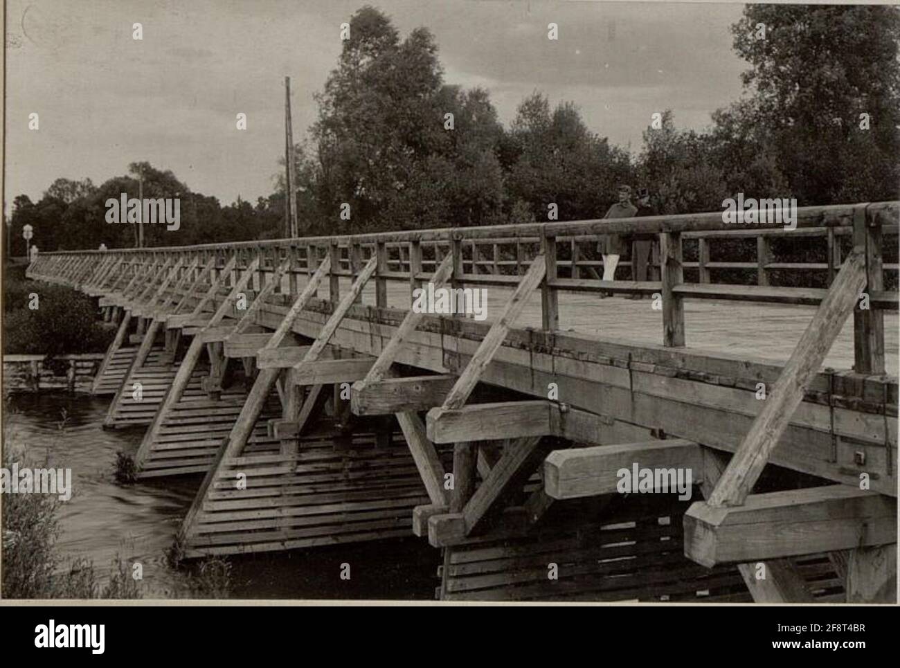 Gurk bridge at the castle. Open. Am 5 August 1916 Stock Photo - Alamy
