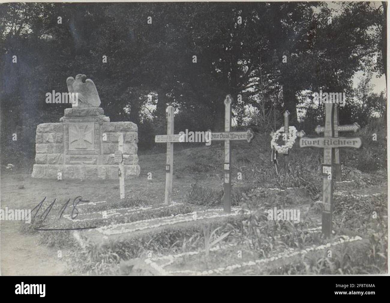 Monument fallen german heroes hi-res stock photography and images - Alamy