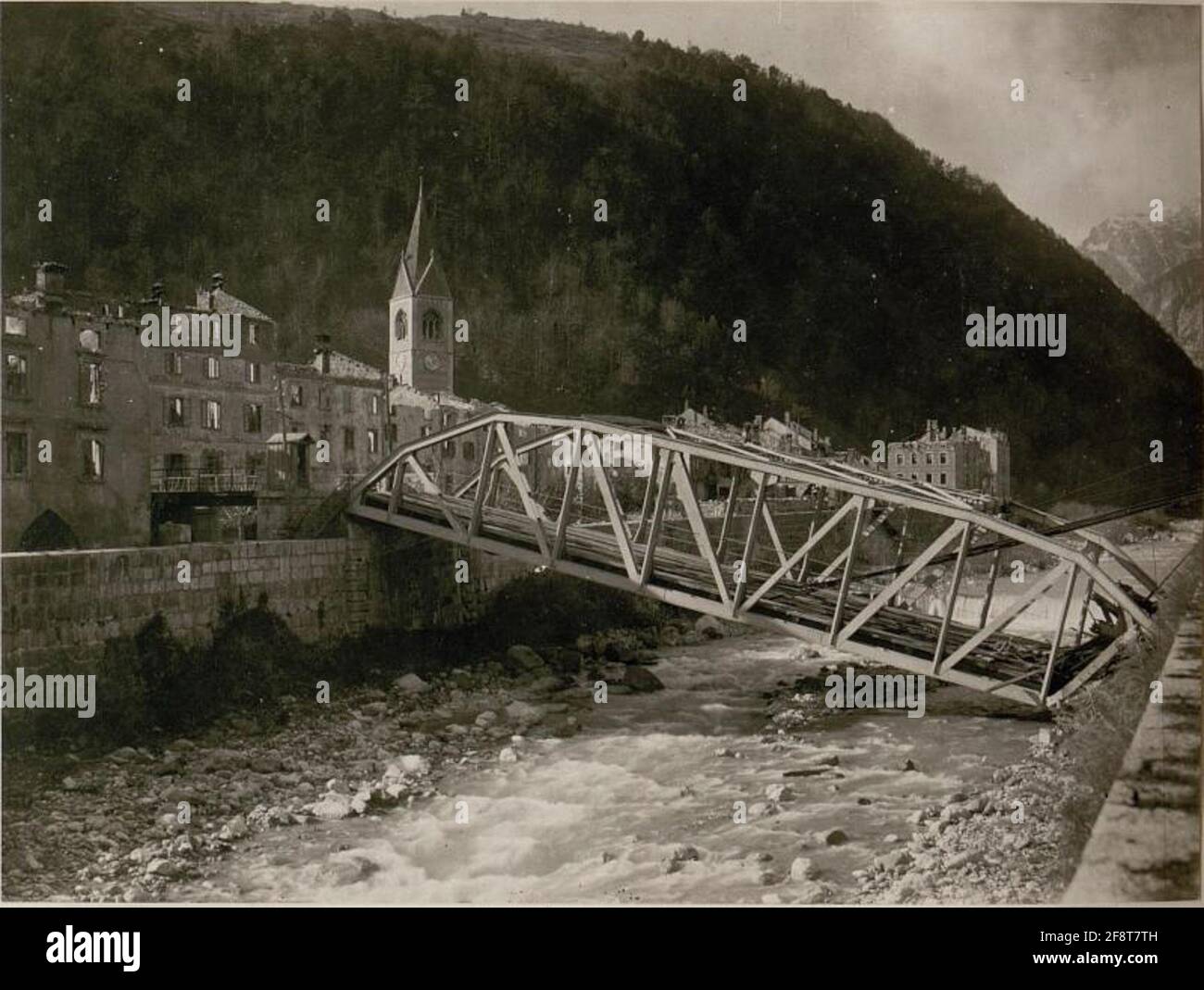 Blasted railway bridge Pontafel / Pontebba Stock Photo - Alamy