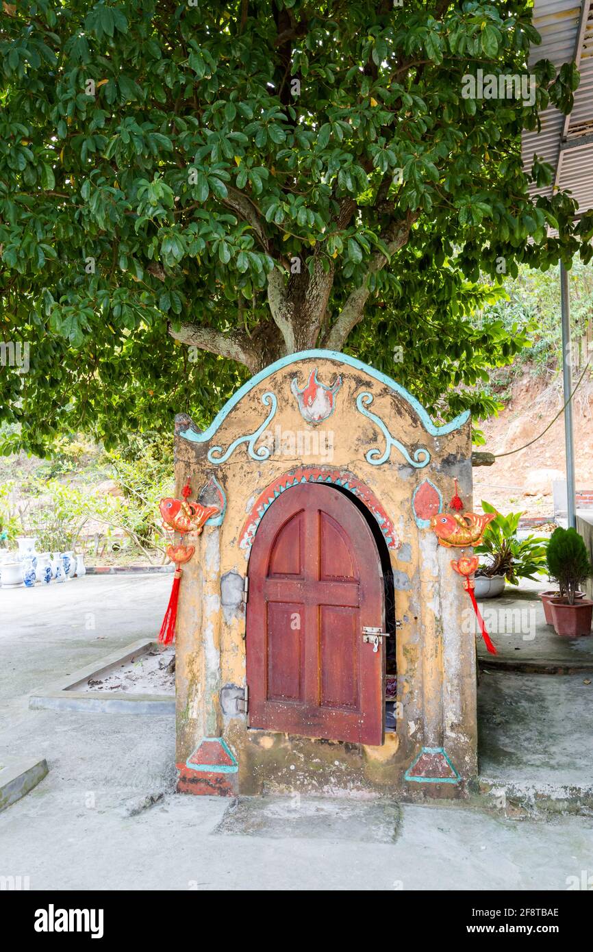 Den cau cua dong hi-res stock photography and images - Alamy