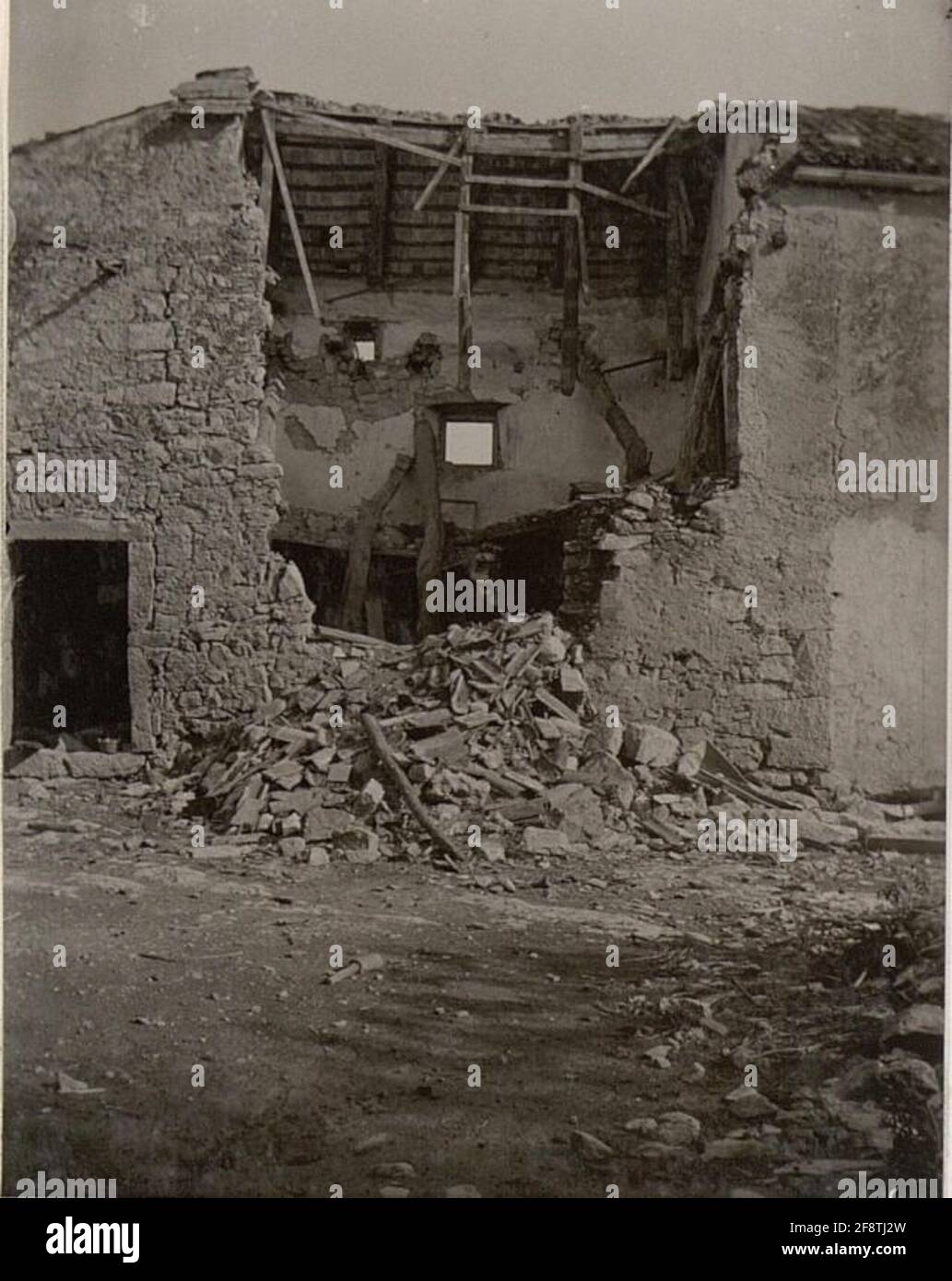 Shared purpose hi-res stock photography and images - Alamy