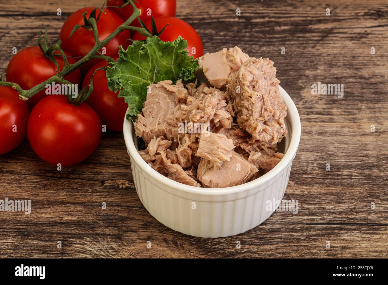Tasty Canned tuna fillet in the bowl Stock Photo - Alamy