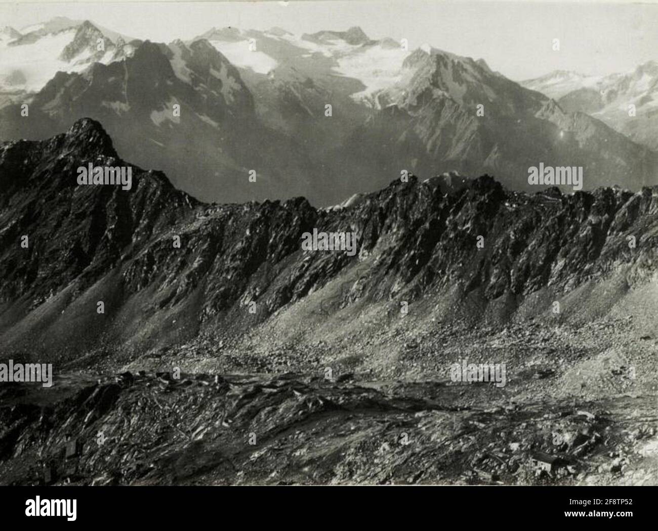 Redival hi-res stock photography and images - Alamy