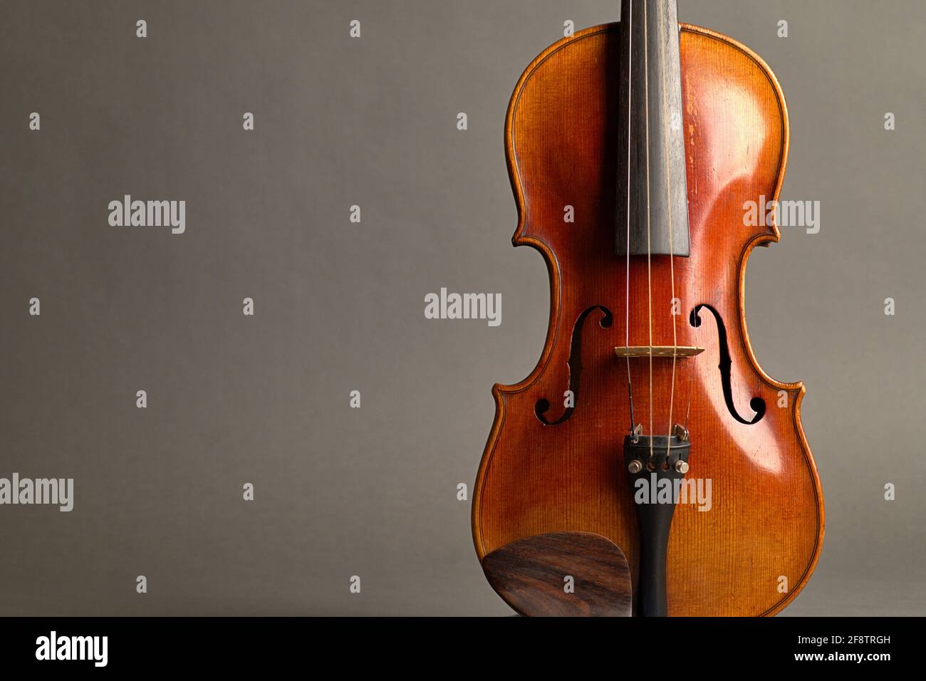 Deutschland. 04th Apr, 2021. An old violin with slight scratches and ...