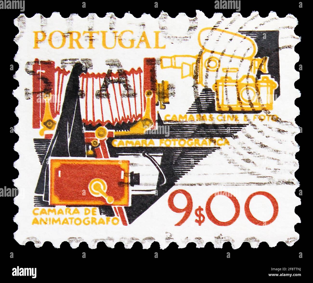 Old portugal postage stamp hi-res stock photography and images - Alamy