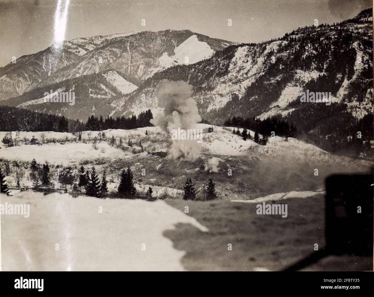 Explosion of a 40cm mine Stock Photo - Alamy