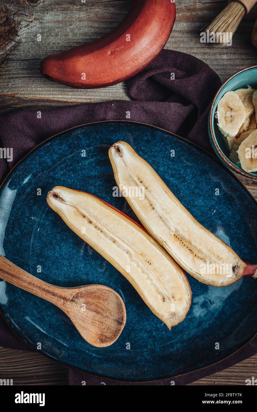 Delicious fresh raw red bananas from South America Stock Photo - Alamy