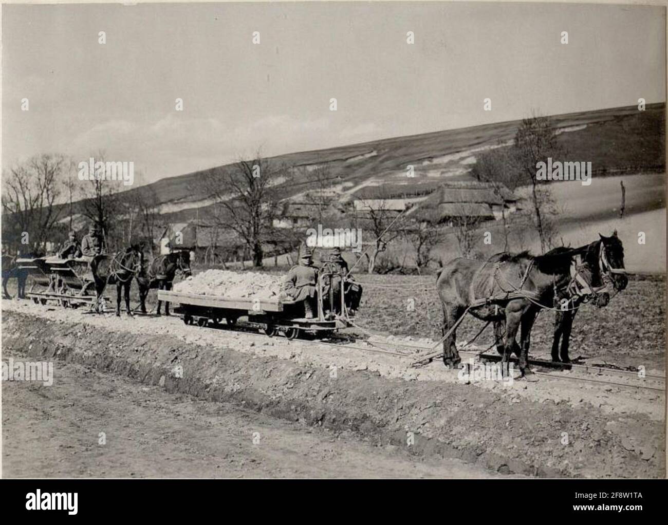 Field transport hi-res stock photography and images - Alamy