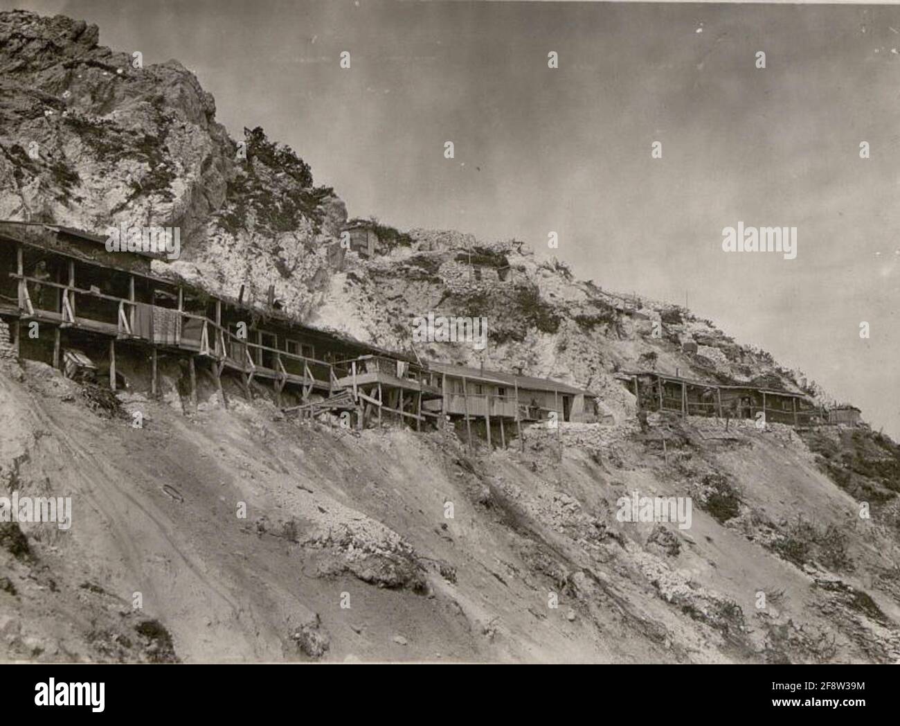 Company command hi-res stock photography and images - Alamy