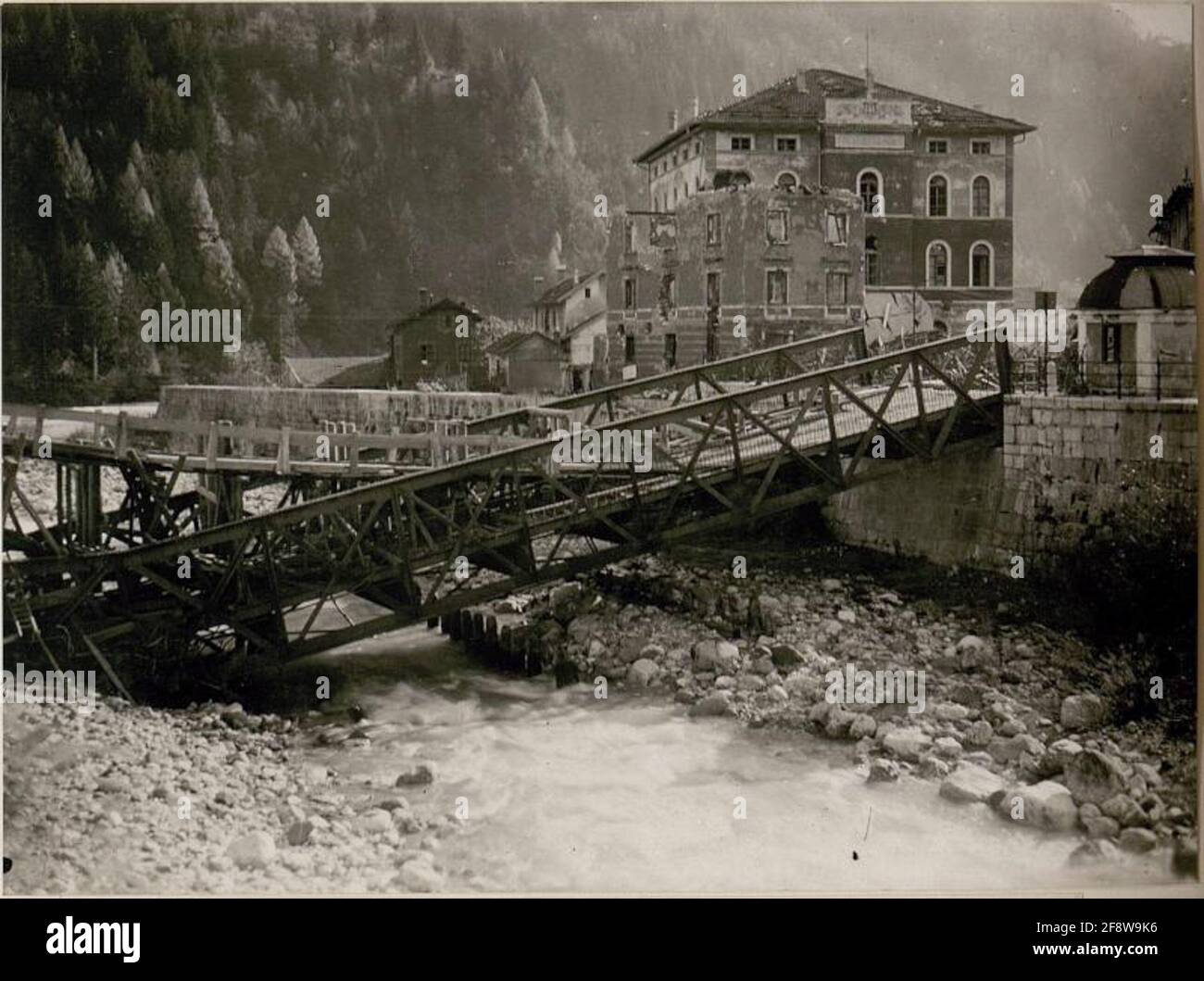 Blasted road bridge Pontafel / Pontebba Stock Photo - Alamy