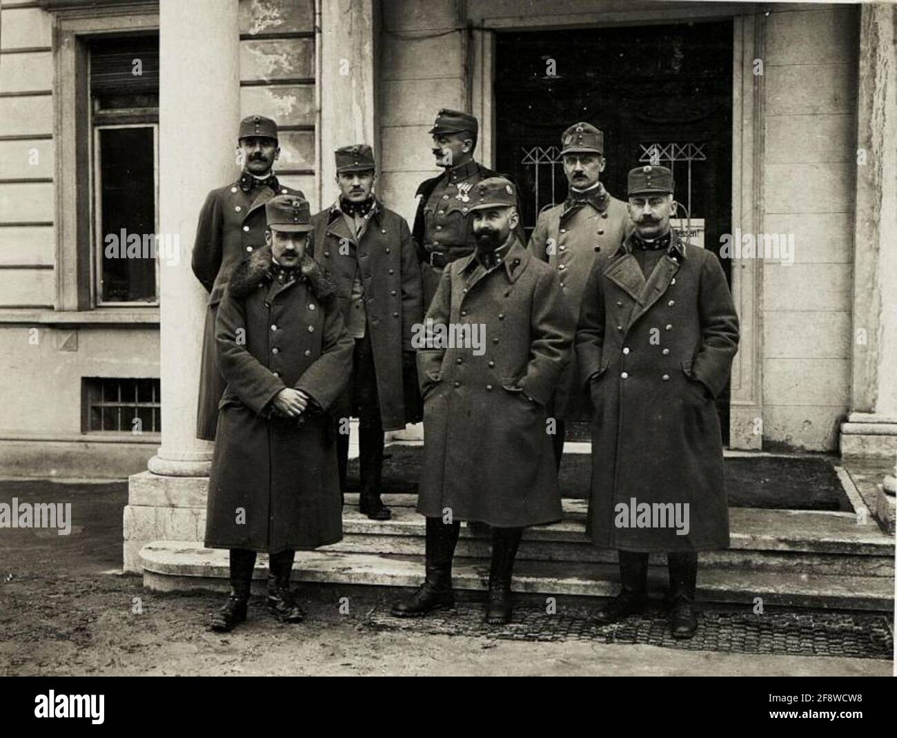Group acquisition: Quartermaster Department of the army command. FM ...