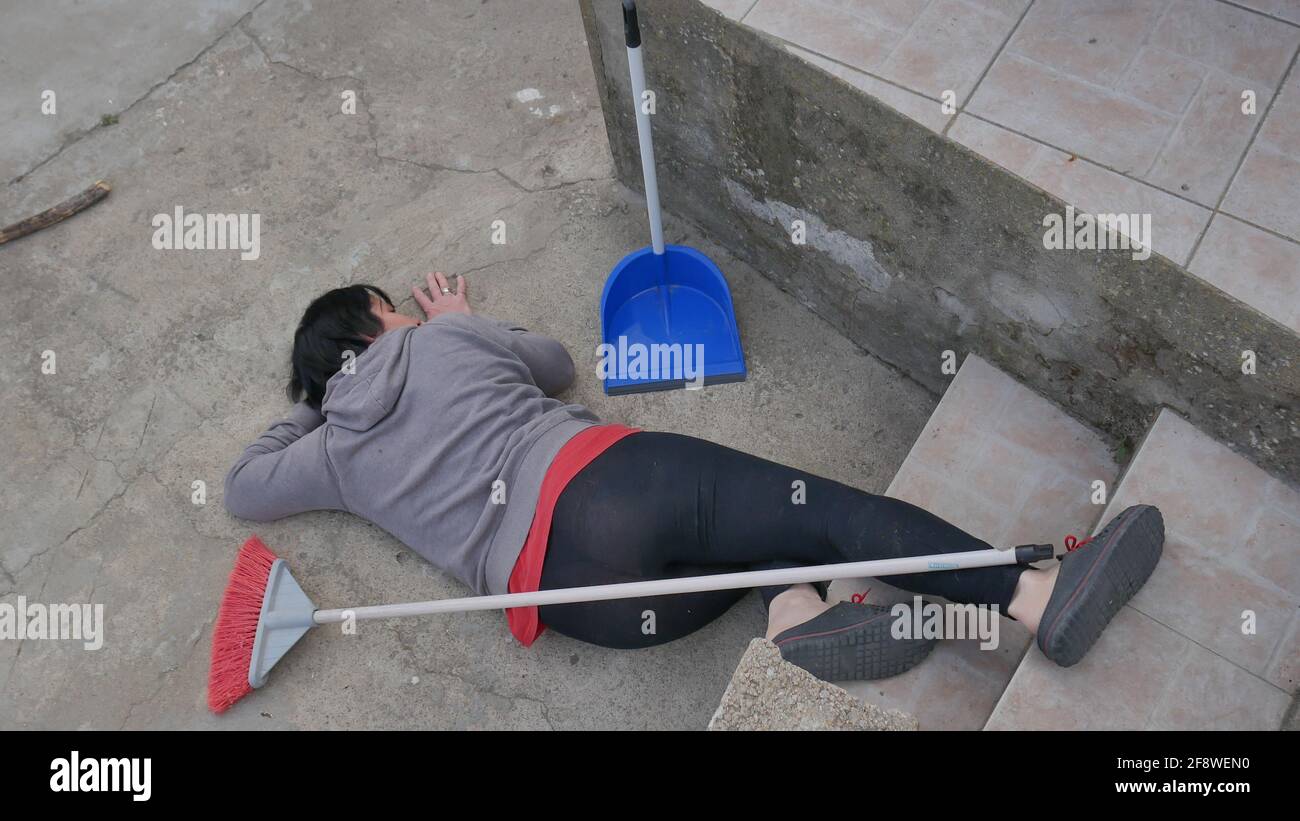 Girl falling ladder hi-res stock photography and images - Alamy