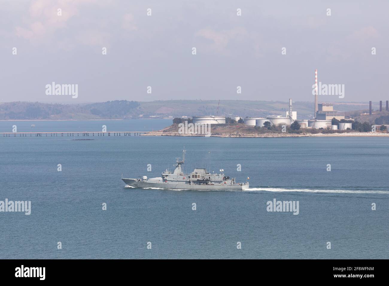 Irish defence forces naval service base hi-res stock photography and ...