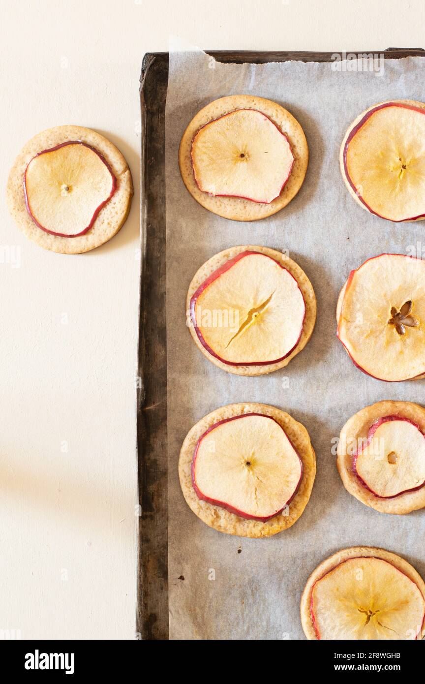 Cutted apple hi-res stock photography and images - Alamy