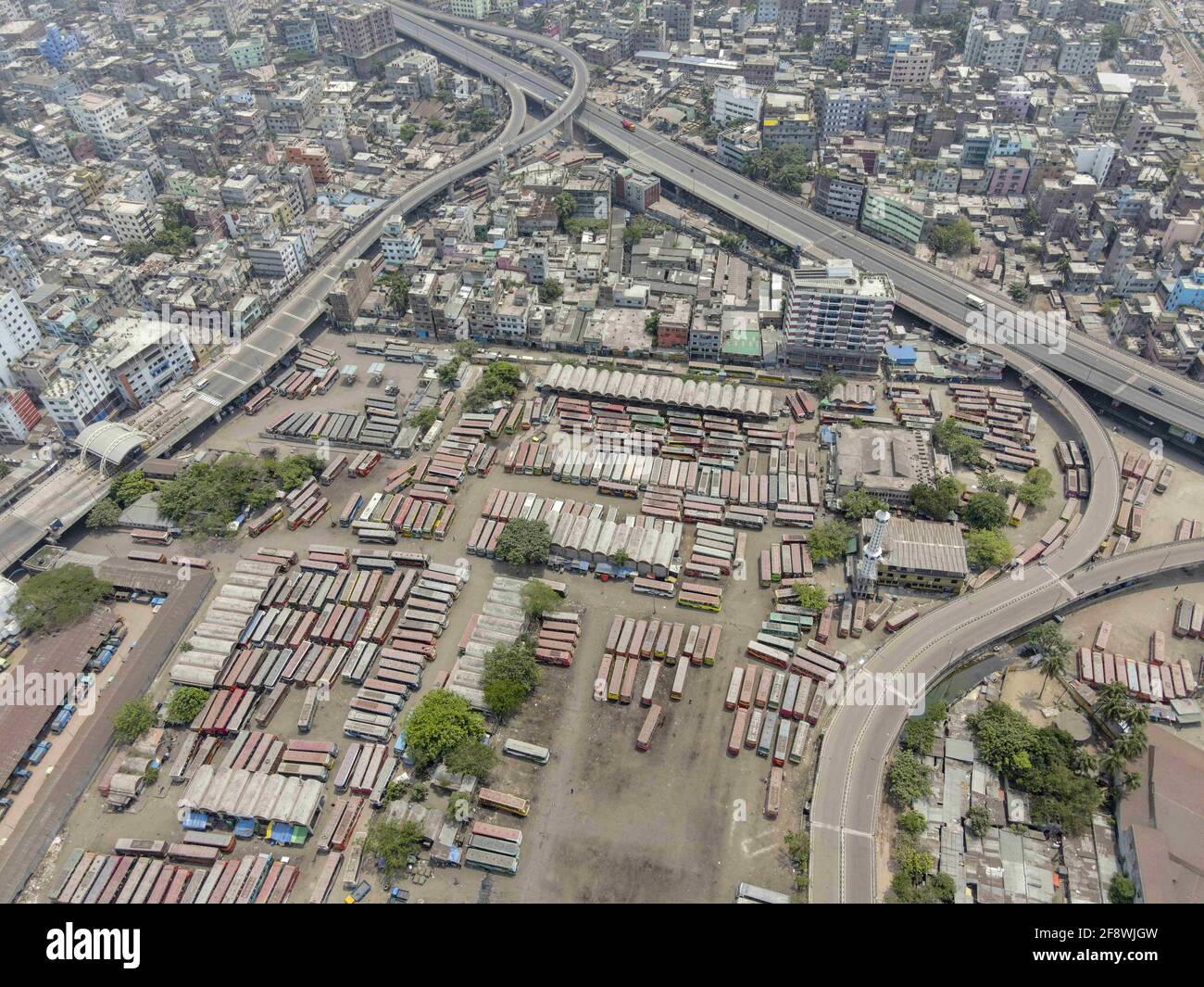 Sayedabad bus terminal hi-res stock photography and images - Alamy