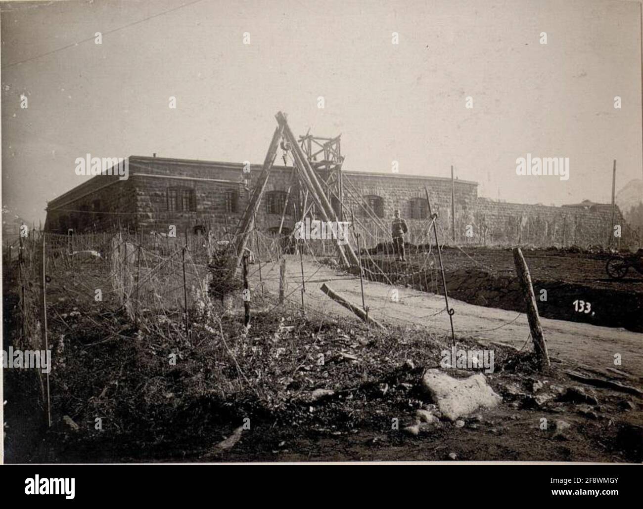 Deserting hi-res stock photography and images - Alamy