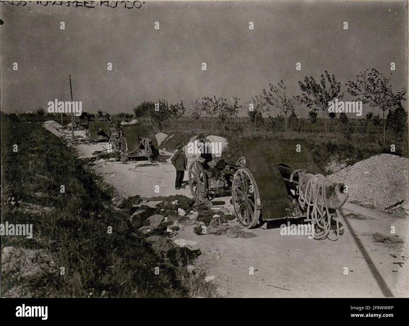 Italian gun at Udine Stock Photo - Alamy