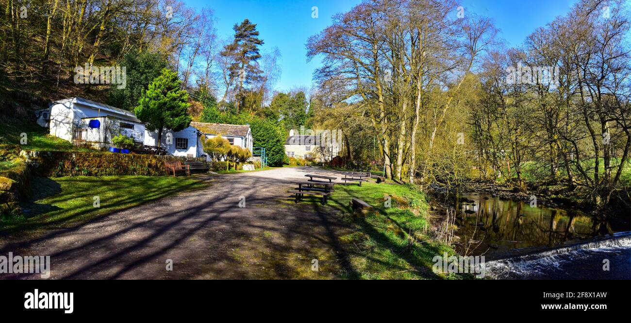 The Blue Pig, Midgehole Working Mens Club, Hardcastle Crags, Hebden ...