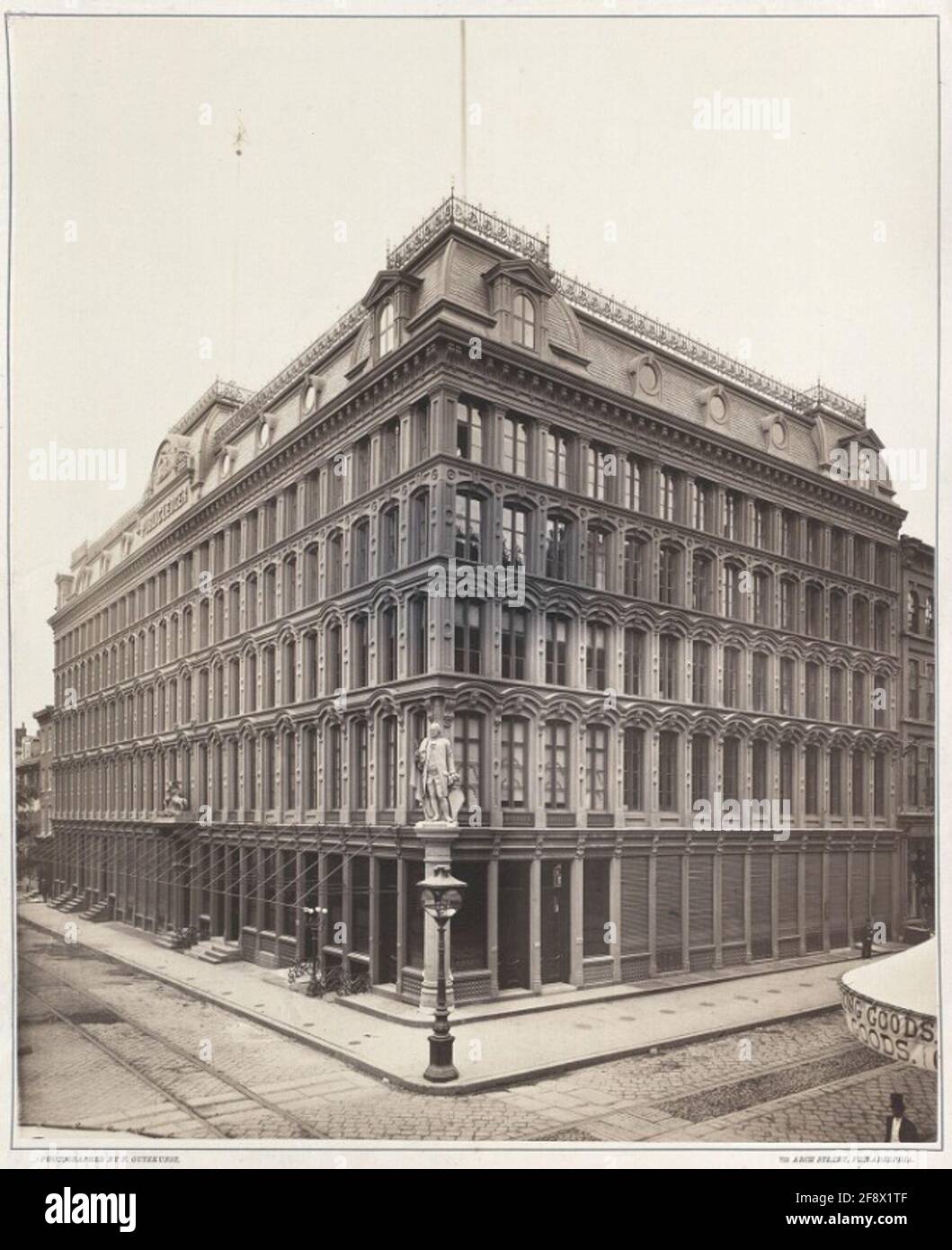 Opened 1867 hi-res stock photography and images - Alamy