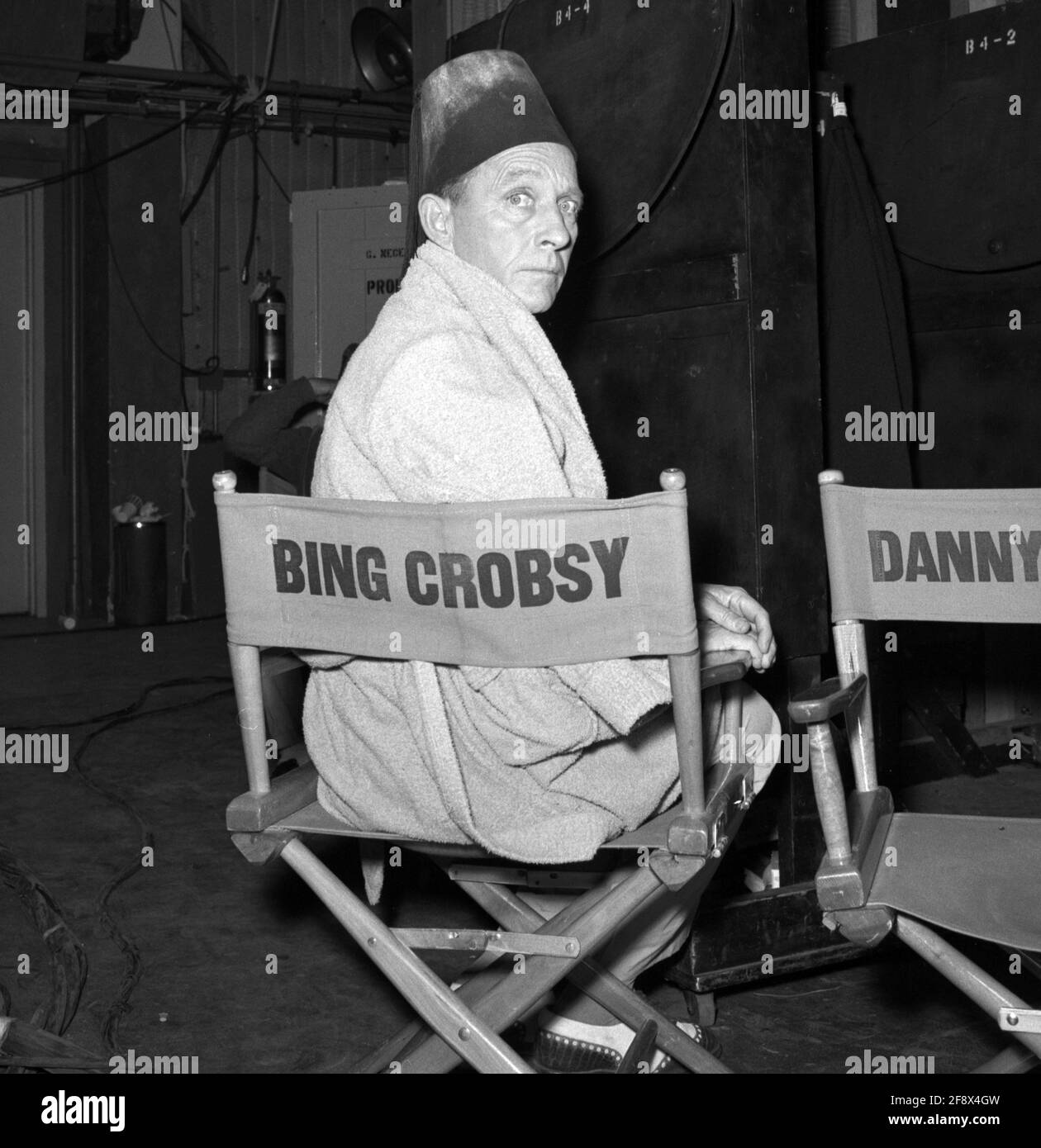 Bing crosby 1960s hi-res stock photography and images - Alamy