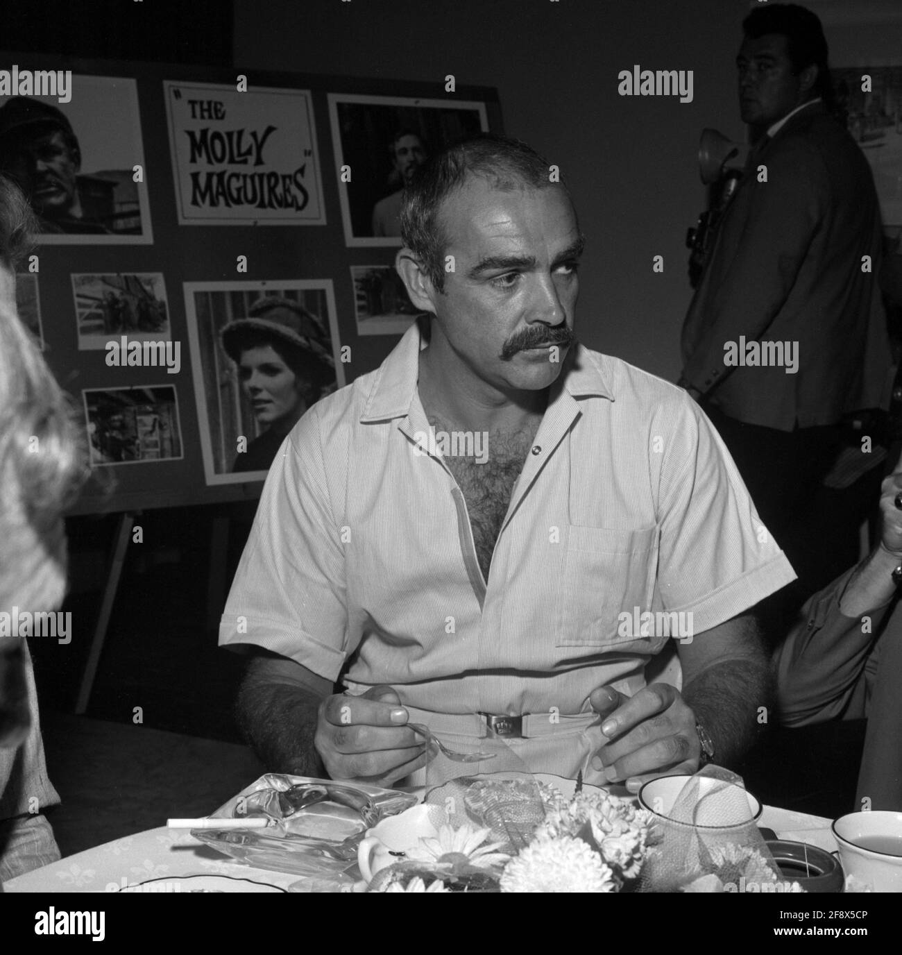 Sean Connery 1970 Credit: Ralph Dominguez/MediaPunch Stock Photo - Alamy