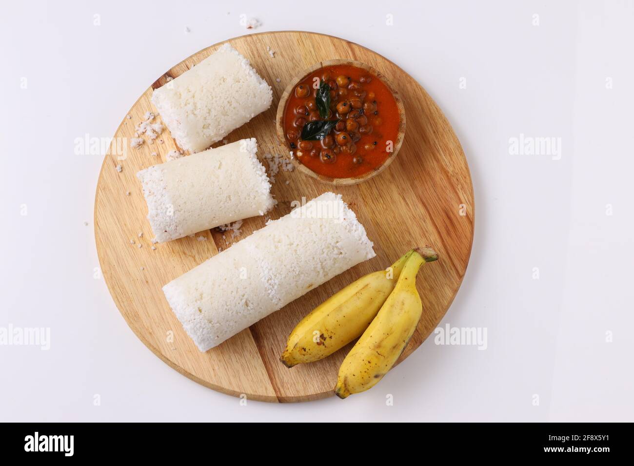Puttu/Raw rice puttu/Arisi Maavu Puttu with chana curry/ kadala curry ...