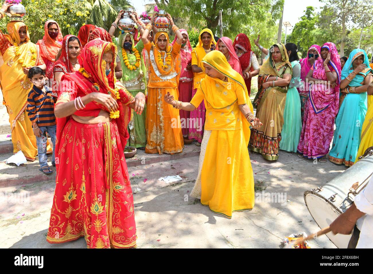 Isar gangaur hi-res stock photography and images - Alamy