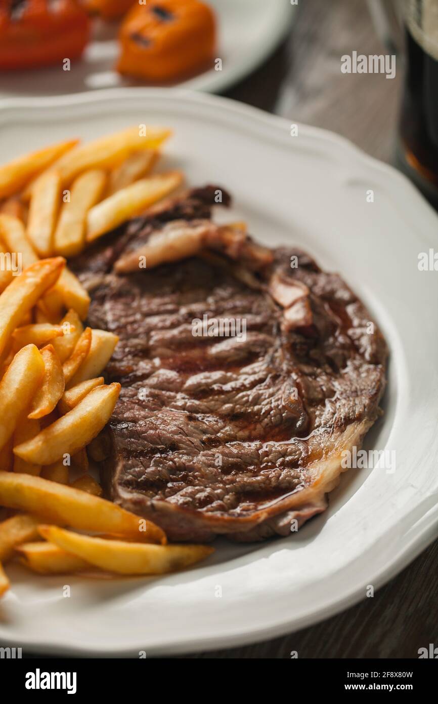 French steak and vegetables hi-res stock photography and images - Alamy