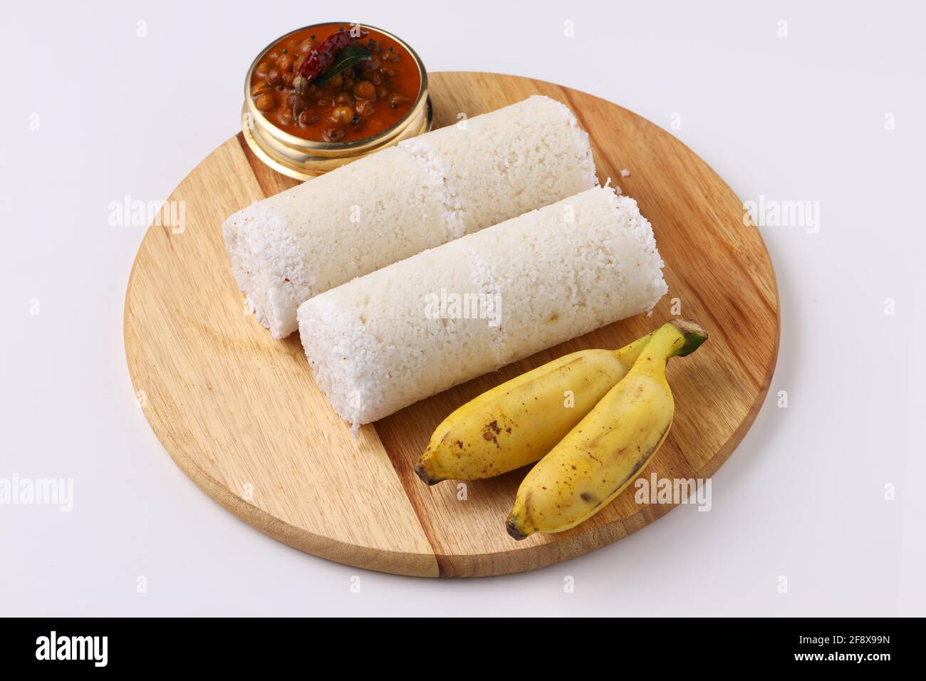 Puttu/Raw rice puttu/Arisi Maavu Puttu with chana curry/ kadala curry ...