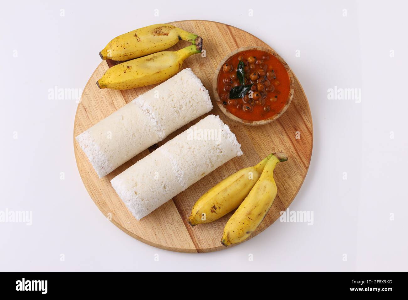 Puttu/Raw rice puttu/Arisi Maavu Puttu with chana curry/ kadala curry ...