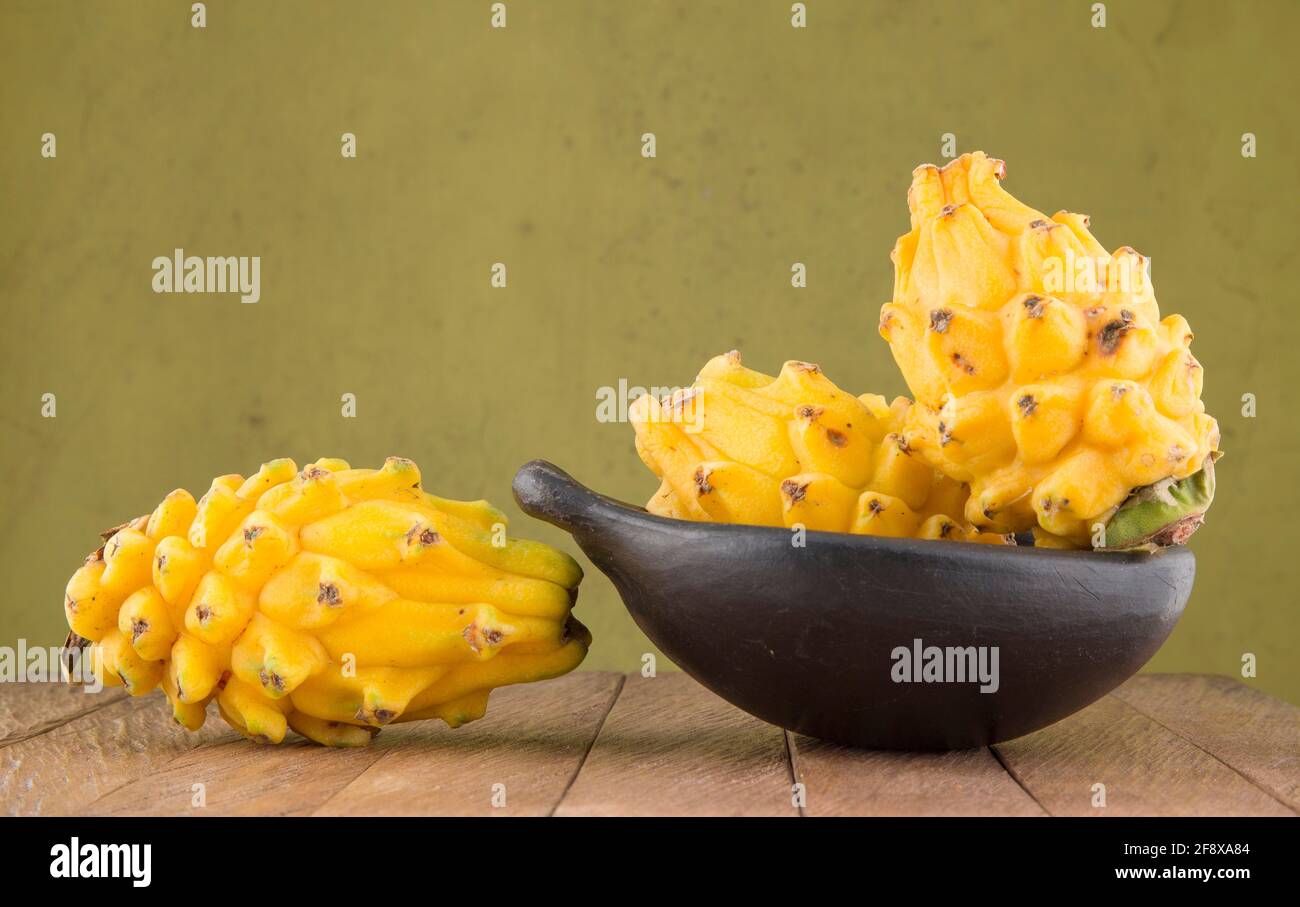 Yellow pitahaya or dragon fruit - Selenicereus megalanthus Stock Photo ...