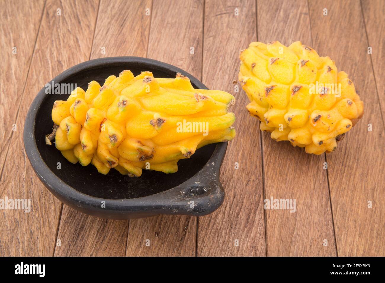 Yellow pitahaya or dragon fruit - Selenicereus megalanthus Stock Photo ...