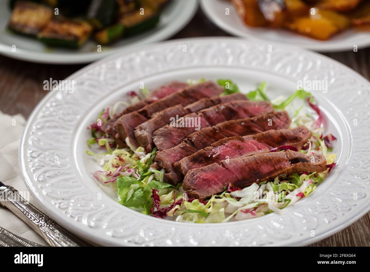 Roasted beef fillet vegetables hi-res stock photography and images - Alamy