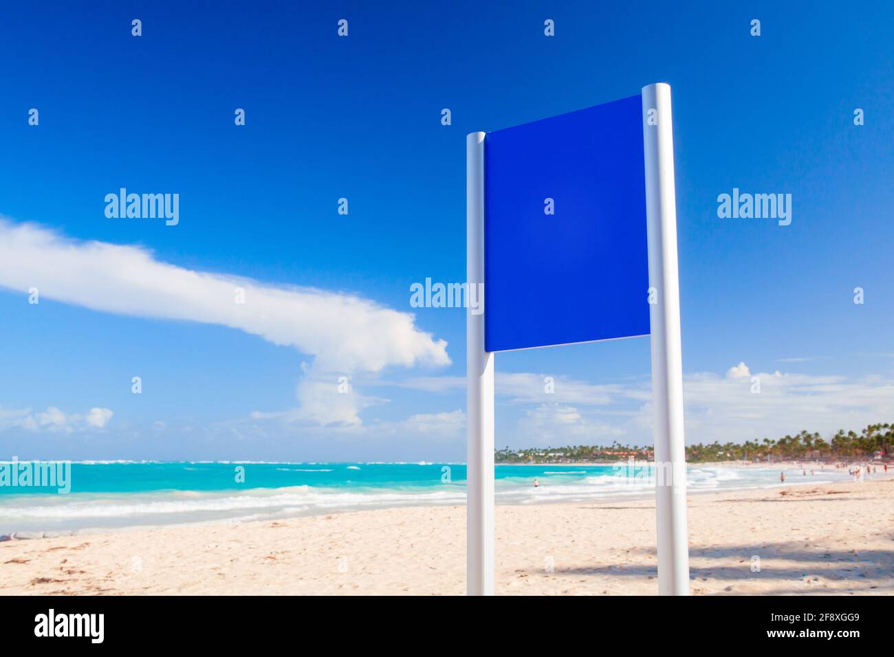 Sign signs information billboard hi-res stock photography and images ...
