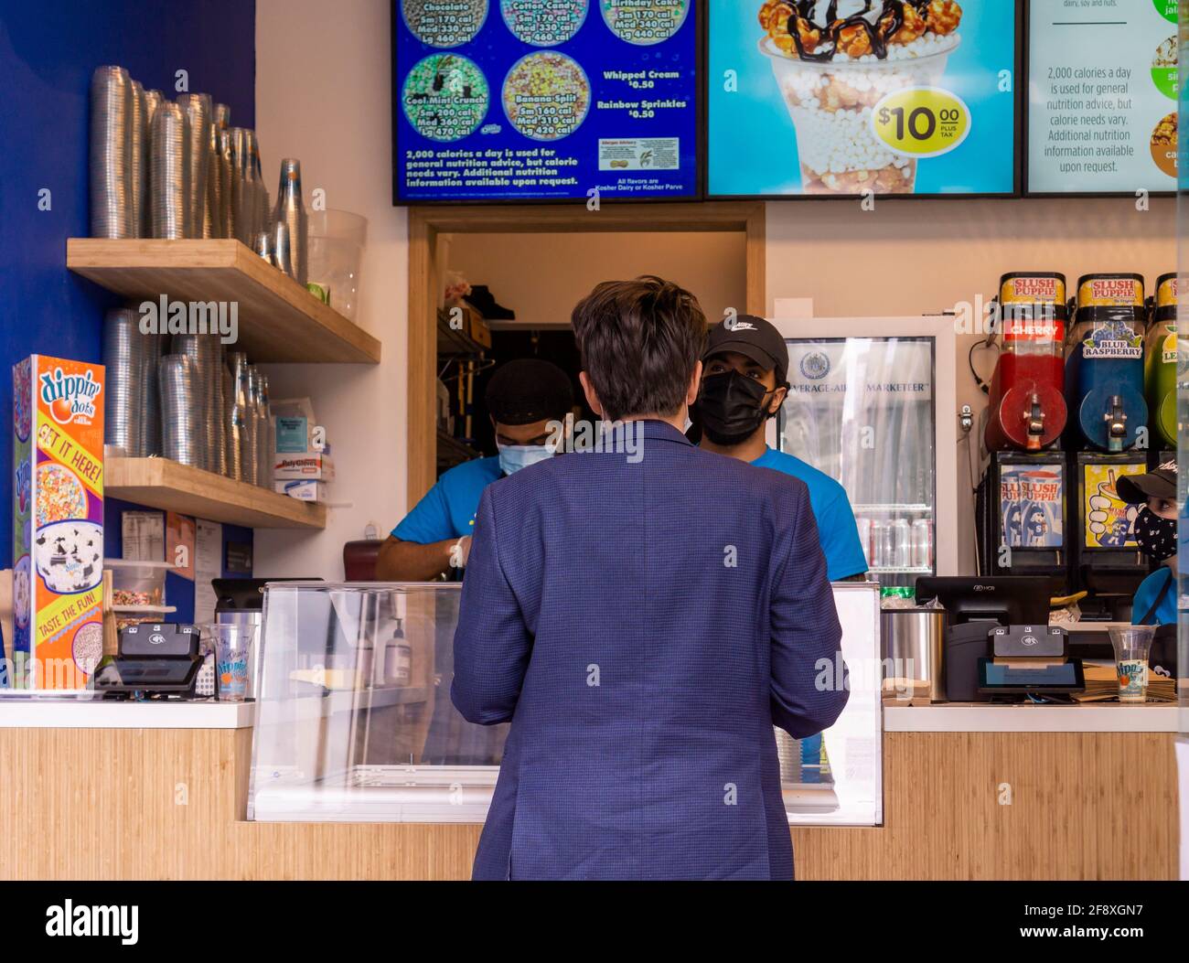 Dippin dots hi-res stock photography and images - Alamy