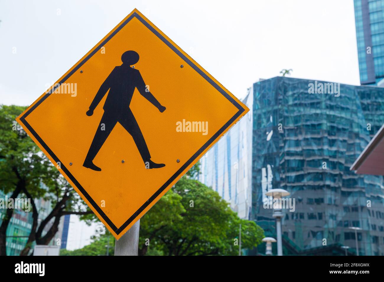 Yellow pedestrian crossing hi-res stock photography and images - Alamy