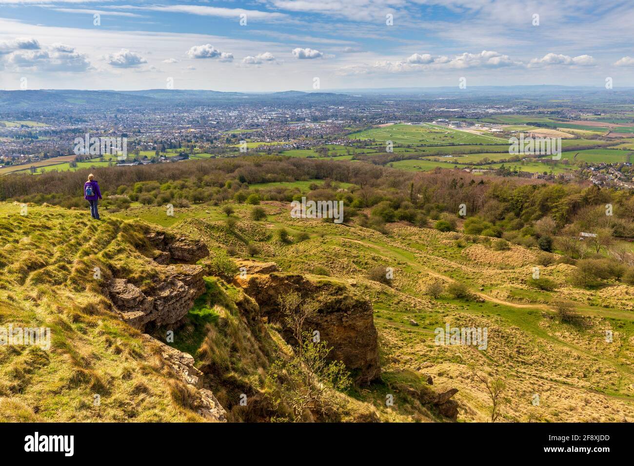 A view of Cheltenham Racecourse from the Cleeve Hill Escarpment ...