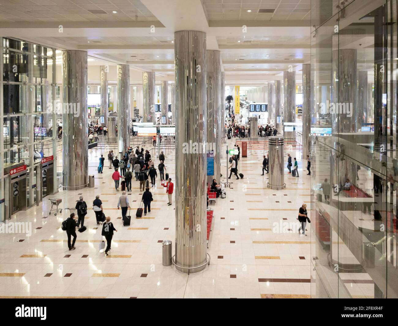 Abu dhabi airport arrivals hall hi-res stock photography and images - Alamy