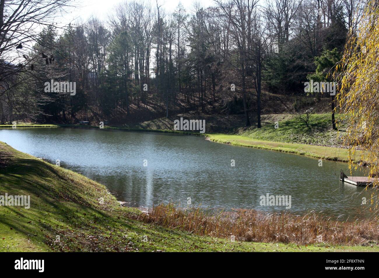 Little virginia lake hi-res stock photography and images - Alamy