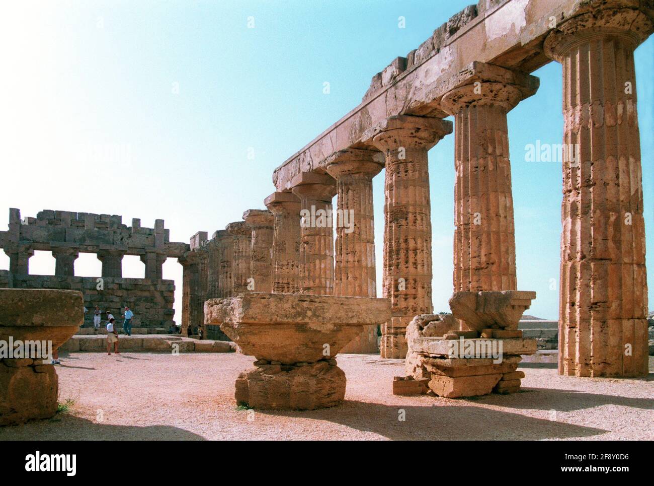 Selinunte.Temple E, also called the Temple of Hera Stock Photo - Alamy