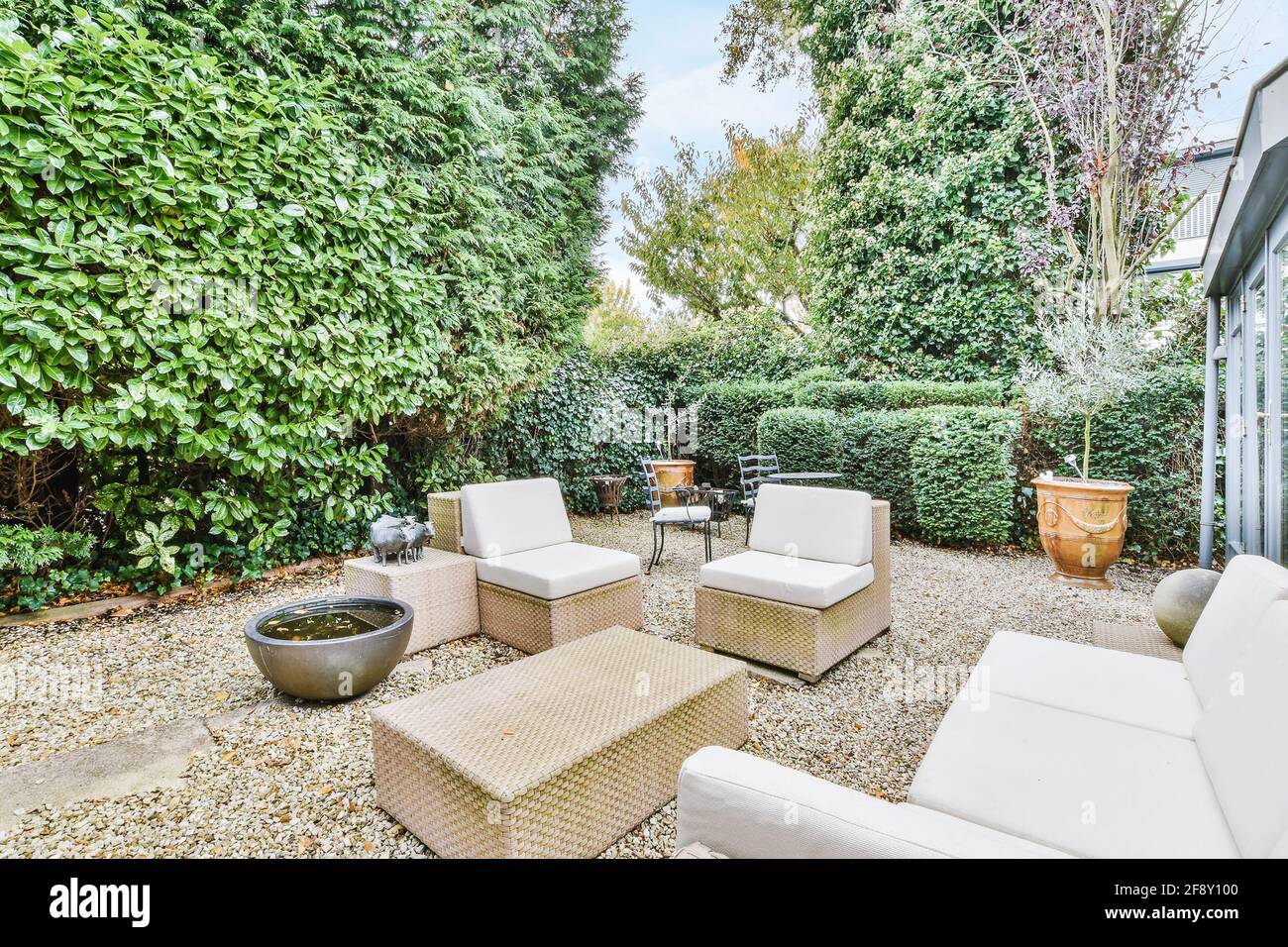 Elegant backyard terrace Stock Photo - Alamy
