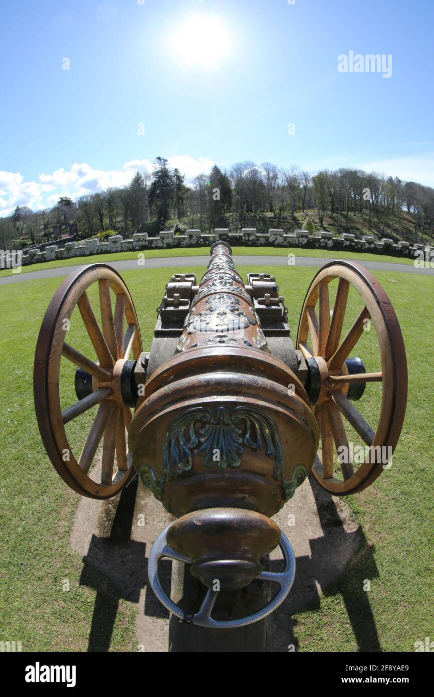 Scottish national trust cannon hi-res stock photography and images - Alamy