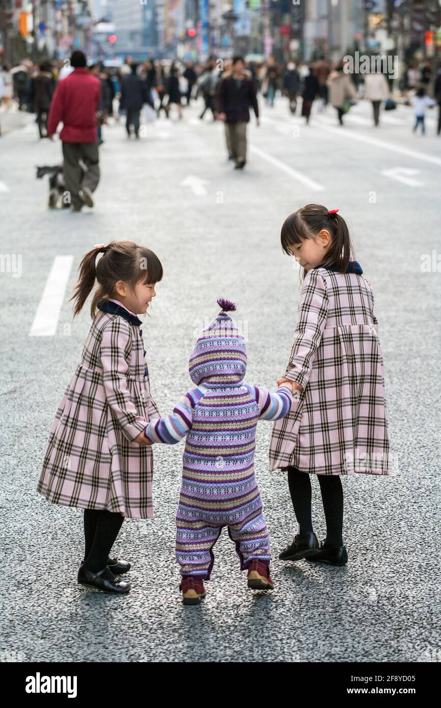 Pedestrianised zone hi-res stock photography and images - Alamy