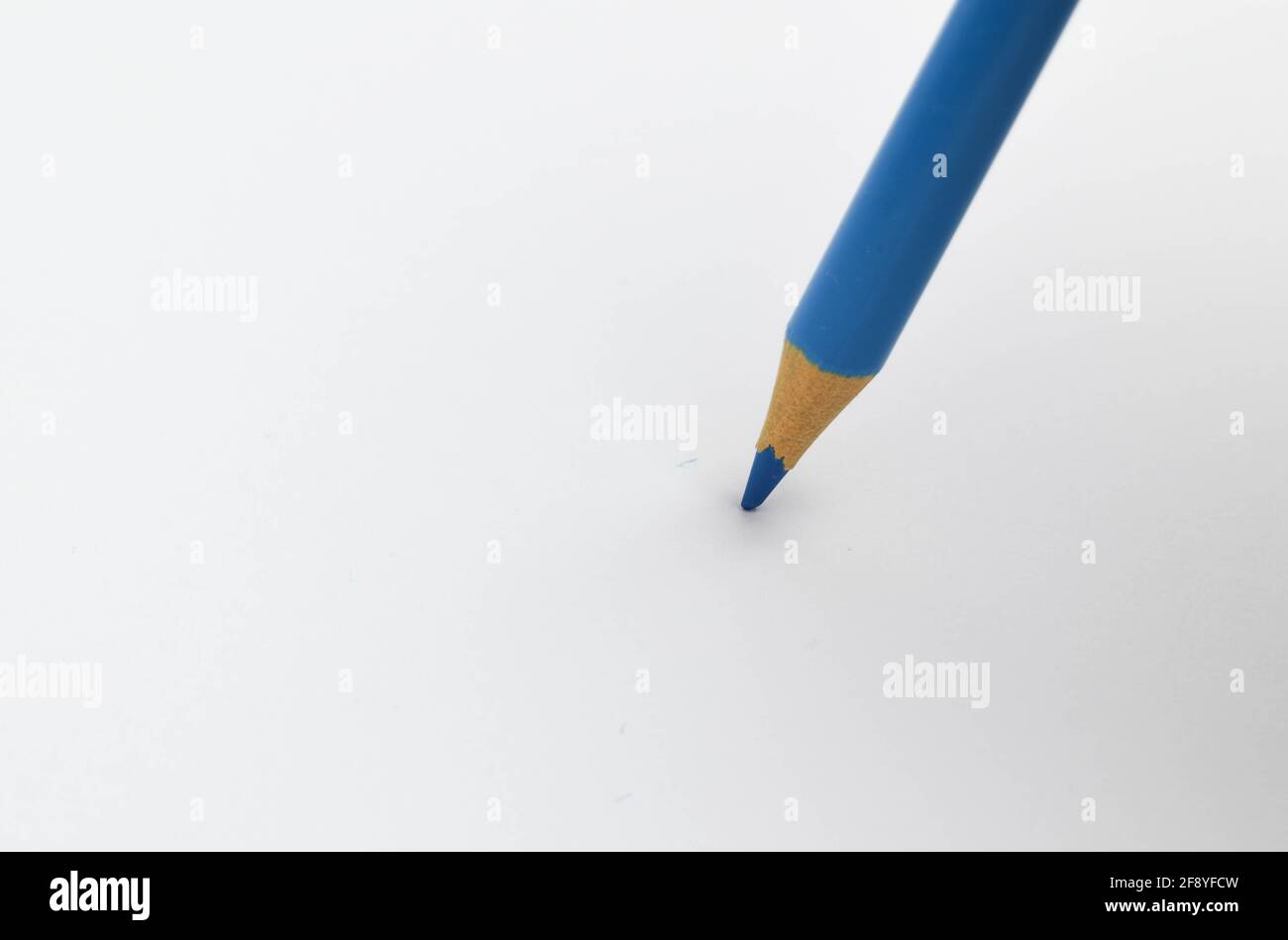 Long pencil line drawing hi-res stock photography and images - Alamy