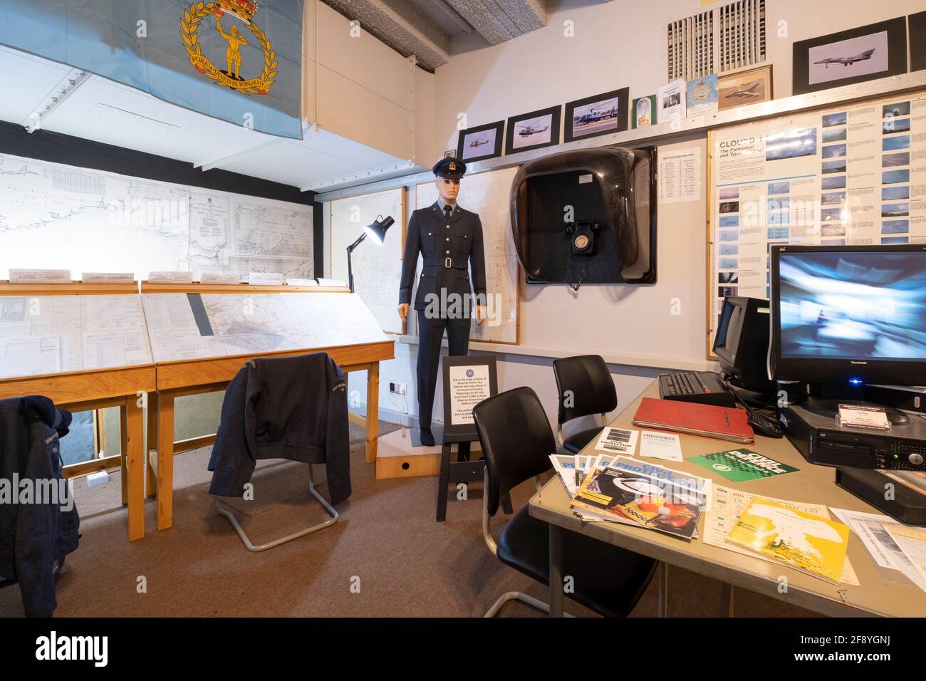 Royal observer corps nuclear hi-res stock photography and images - Alamy