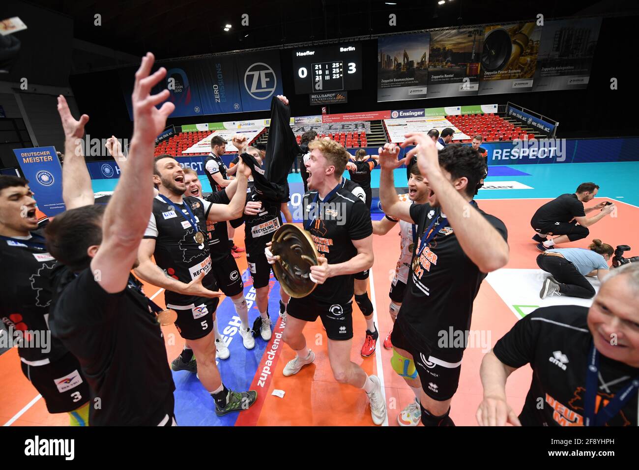 Friedrichshafen, Germany. 15th Apr, 2021. Volleyball, men: Bundesliga ...