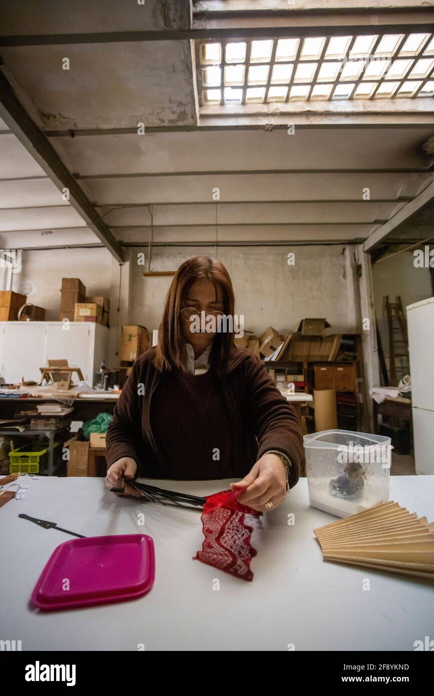 The spanish woman hi-res stock photography and images - Alamy